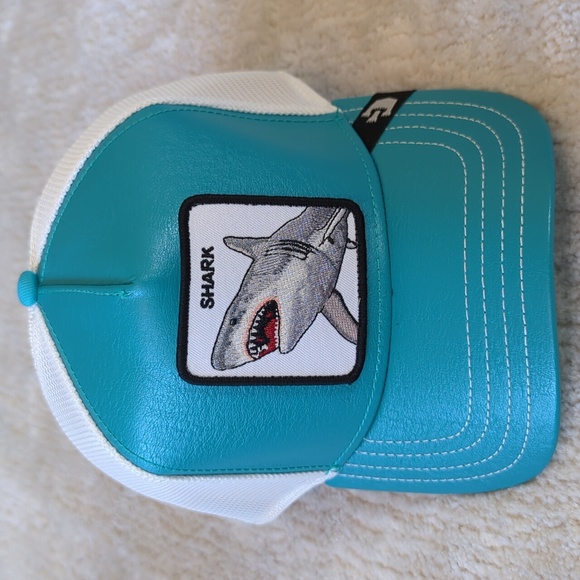 Goorin Bros | Accessories | Goorin Bros Shark Animal Farm Snapback ...